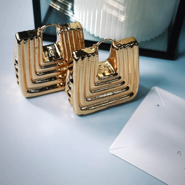 Chunky Square Earrings – The Gorgeous Doll Boutique